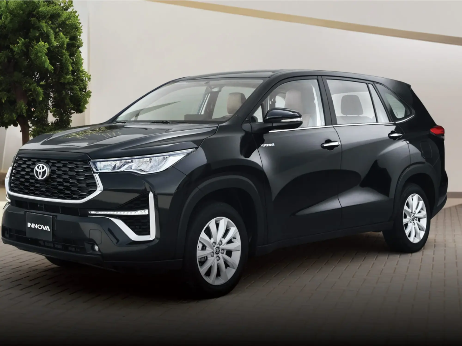 Bảng giá và thông số kỹ thuật của xe Toyota Innova 2024